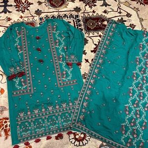 Dresses | New 3 Piece Pakistani Dress Salwar Kameez Winter Embodied ...